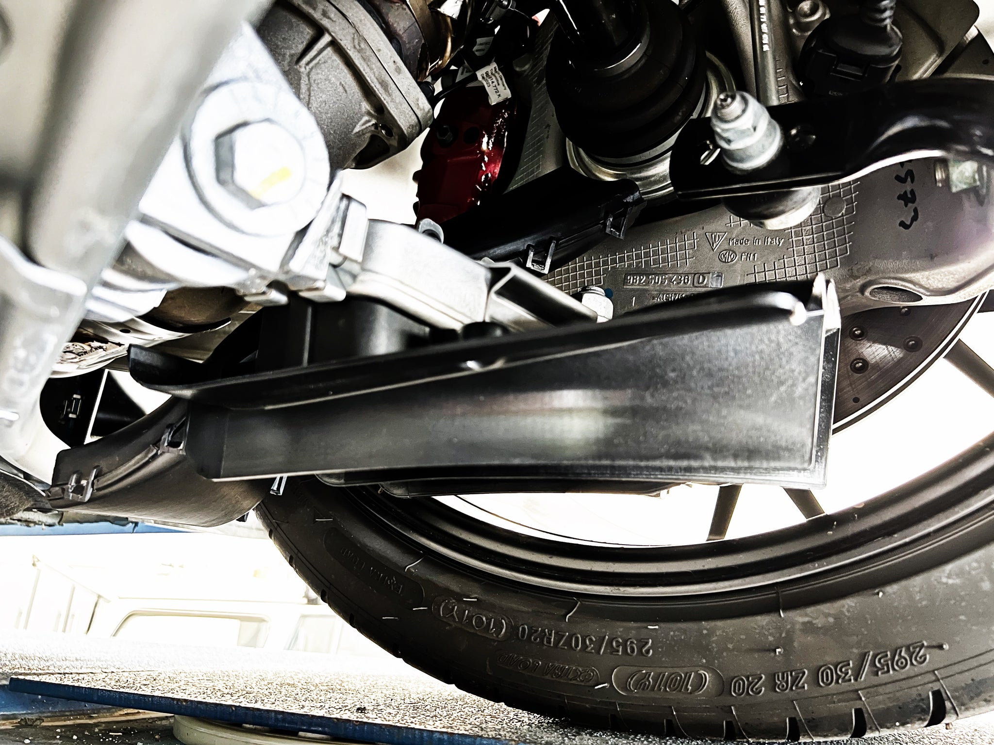 Porsche 718 GT4 GT4RS Rear Axle Cooling Kit – Alekshop