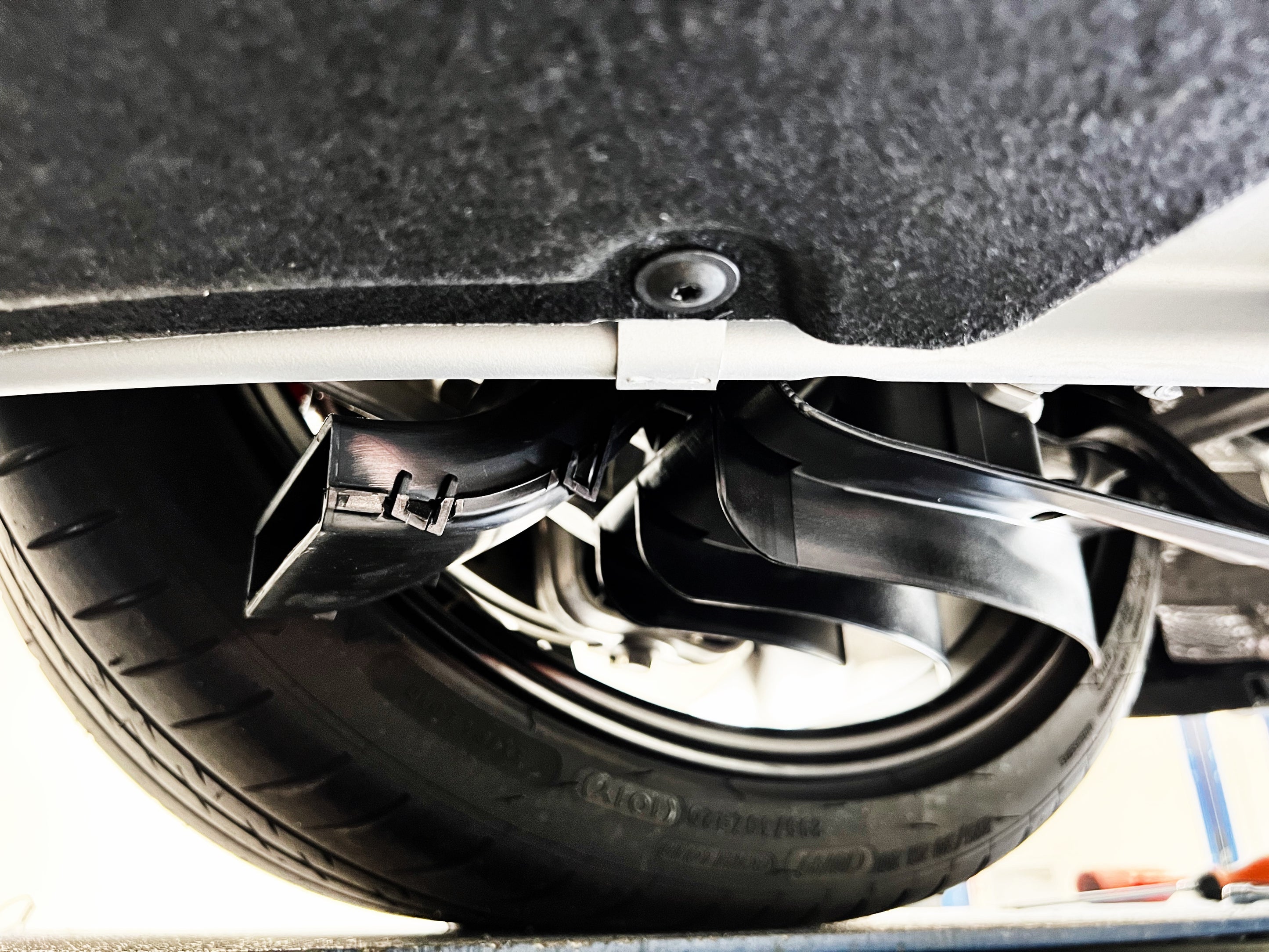 Porsche 718 GT4 GT4RS Rear Axle Cooling Kit – Alekshop